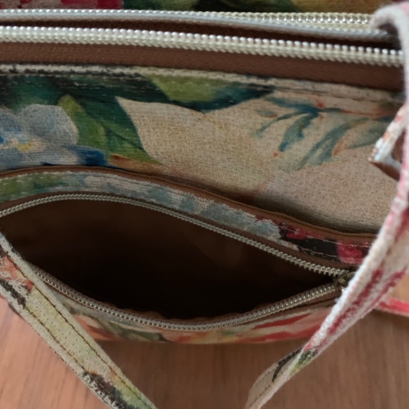 stella and max | Bags | Stella Max Floral Crossbody Wallet Shoulder Bag ...
